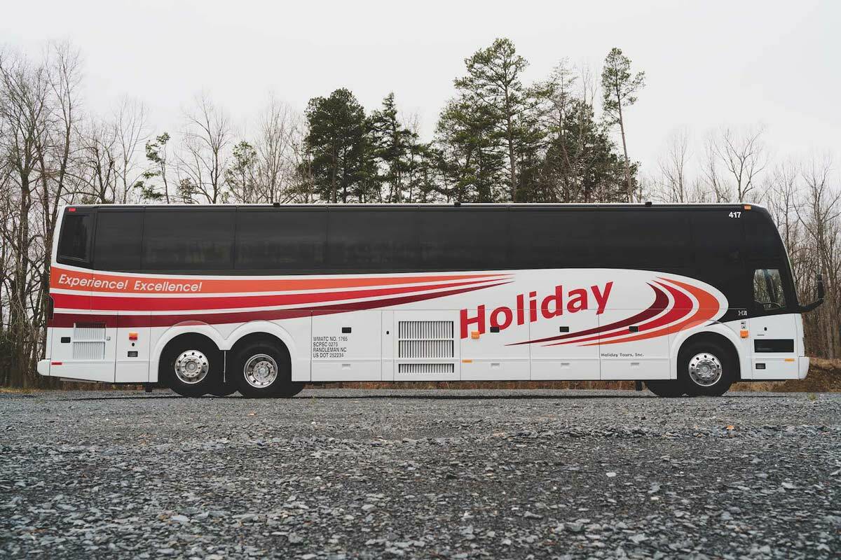 50-56 Passenger Charter Bus Rental - Deluxe Prevost Motorcoaches ...